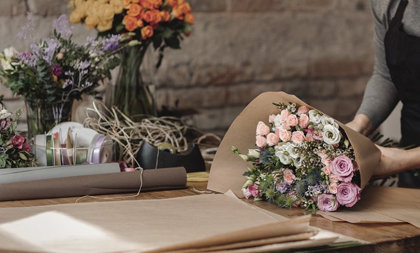 Livraison de roses à domicile & Envoi de Fleurs Fraîches 7/7 | Au Nom ...